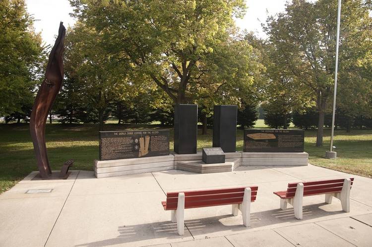 Lewiston Monument Company