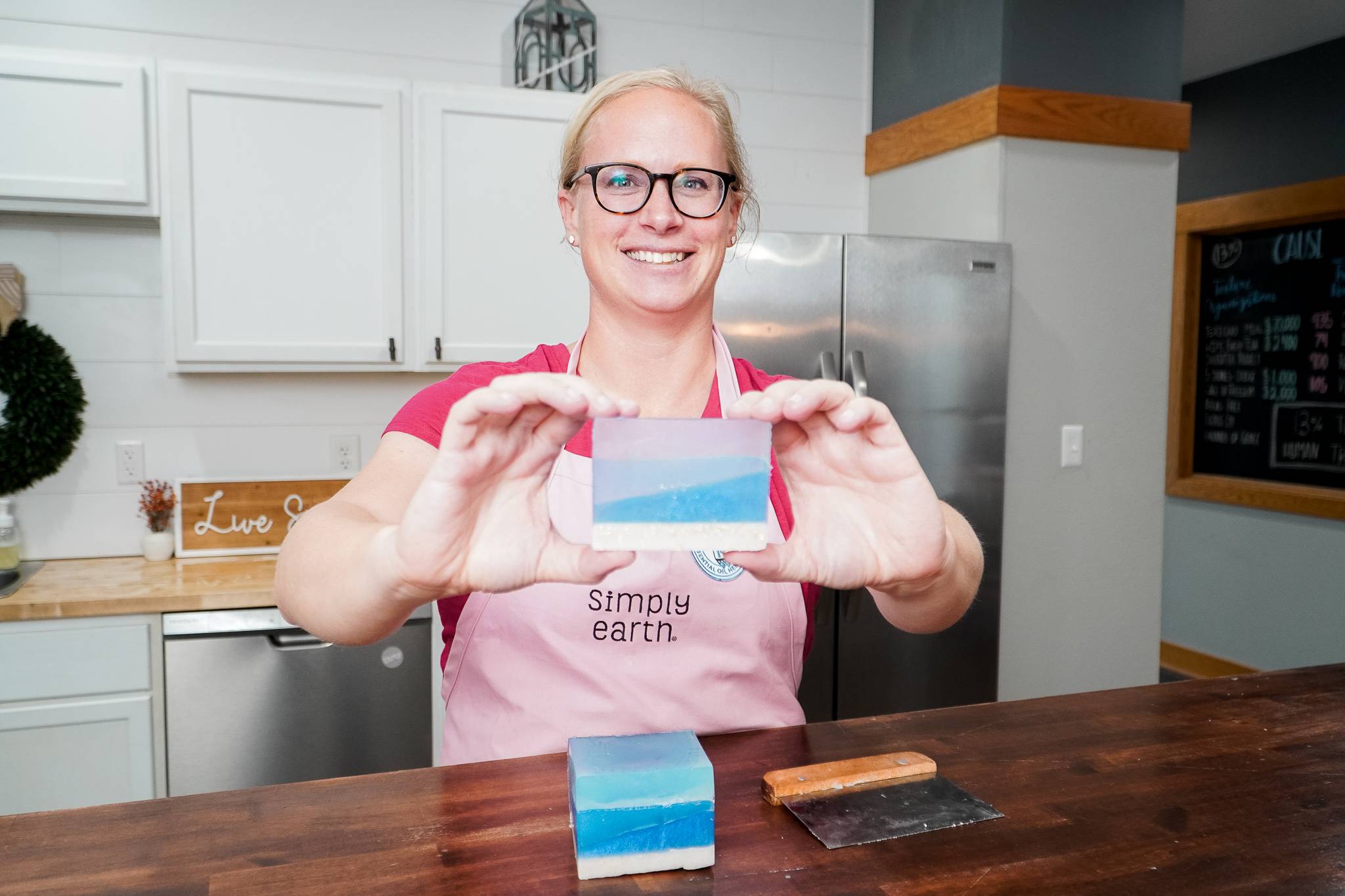 Essential Oil Melt & Pour Soap Recipes